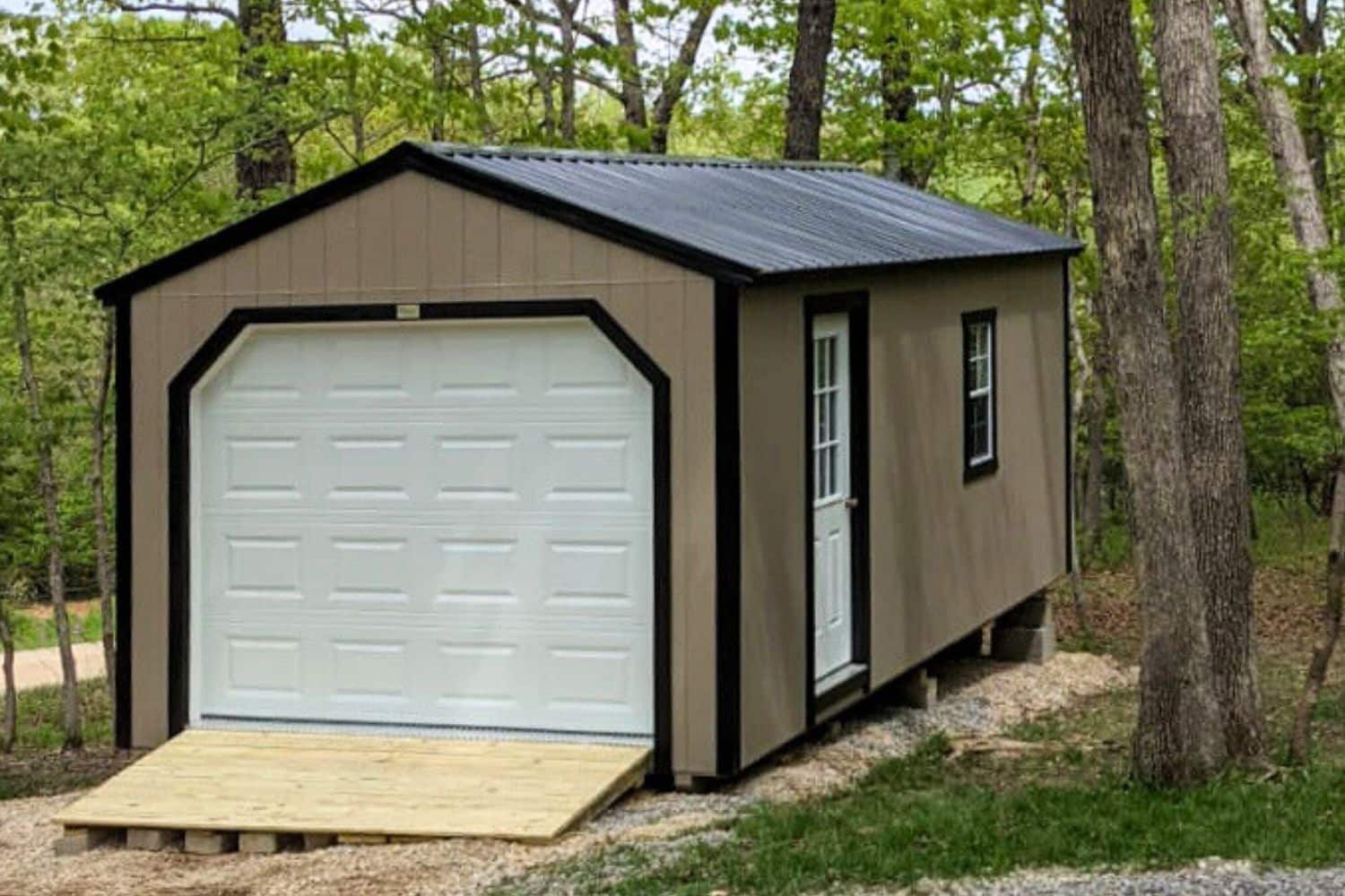 11 Best Portable Garage Flooring Options | Backyard Garages